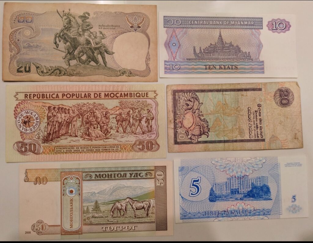 Set of 6 different banknote - coinsstuff