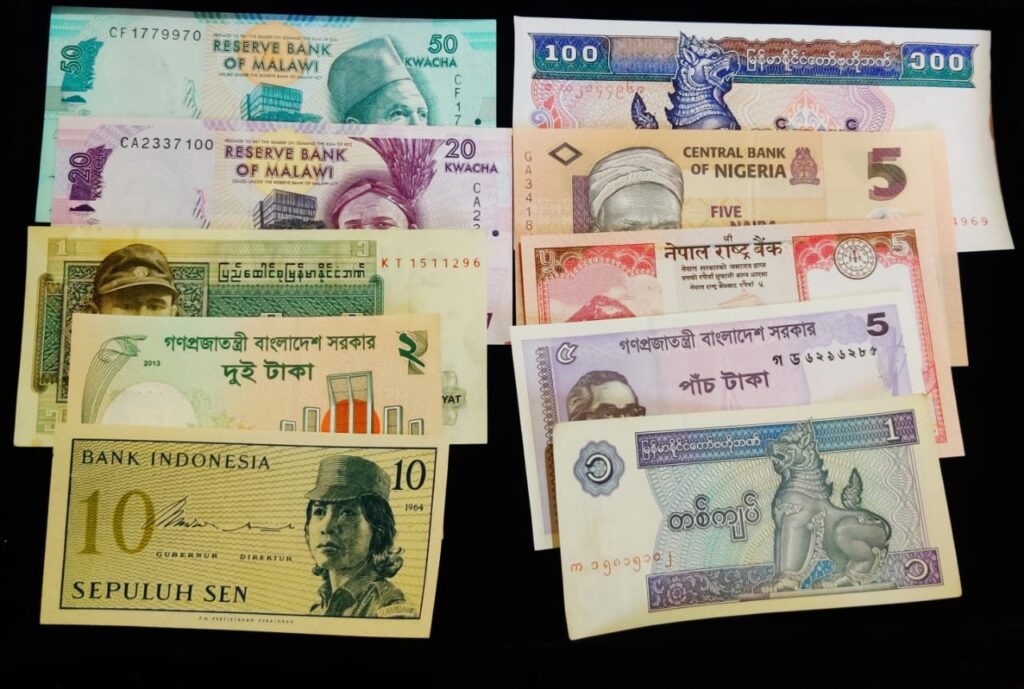 Foreign Banknotes Set of 20 Different Banknotes - coinsstuff